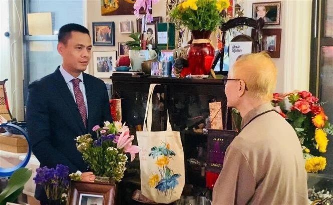 Trasladan las cenizas de la amiga estadounidense Merle Ratner a Vietnam ...