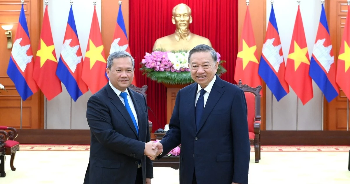 [Foto] Máximo líder de Vietnam recibe al premier de Camboya